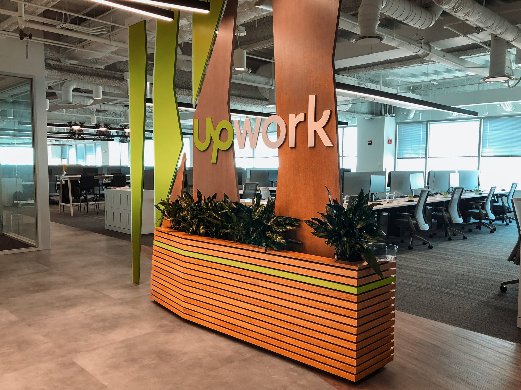 Three Dimensional Letters & Business Logo Signs | Cushing